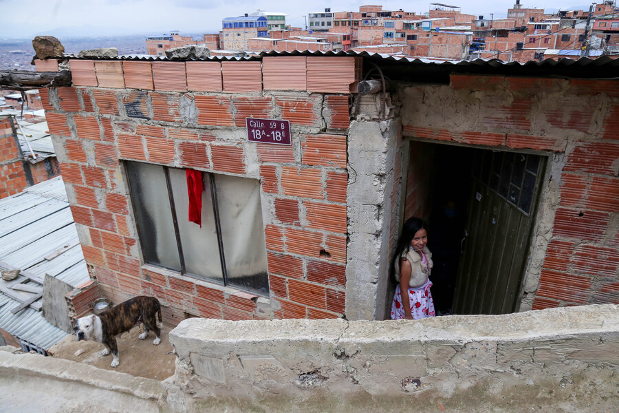 Aumenta la cantidad de hogares que se sienten pobres | Cambio Colombia