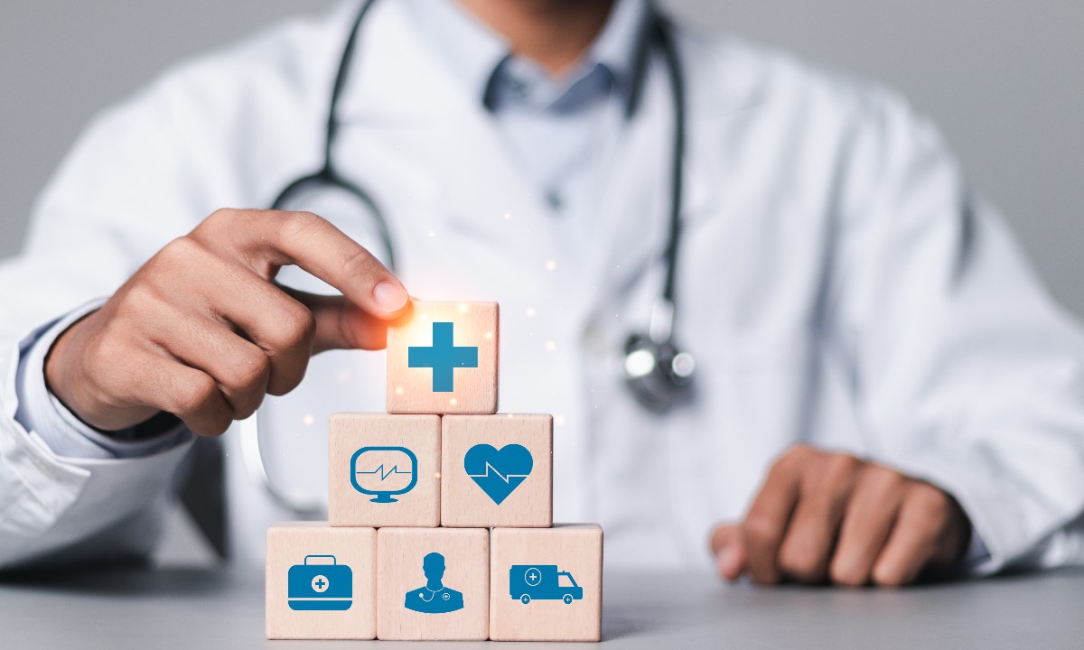 ¿Cómo mejorar el sistema de salud colombiano? | Cambio Colombia