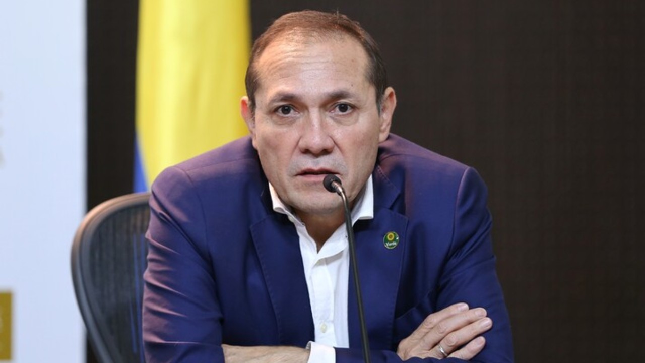 Antonio Sanguino se defiende ante imputaciones de corrupción por el caso del hospital de Usme